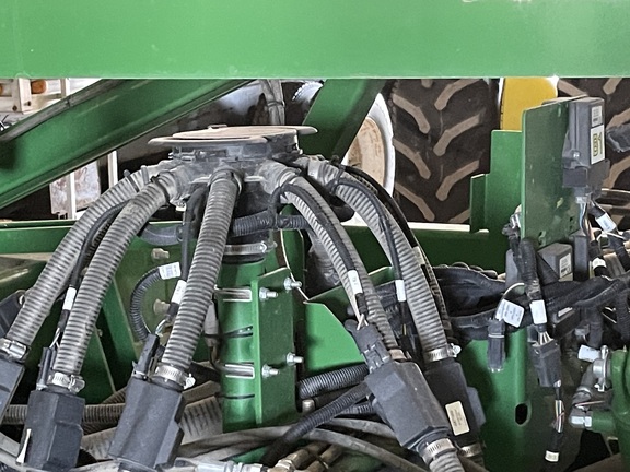 2017 John Deere 1890 - Grossenburg Implement