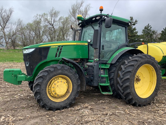 2012 John Deere 7230R - Grossenburg Implement