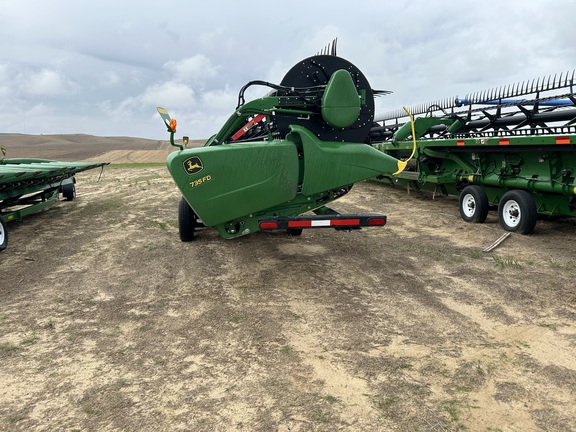 2019 John Deere 735FD - Grossenburg Implement
