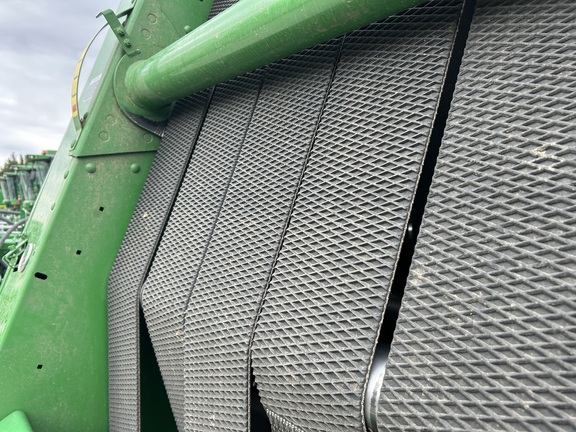 2018 John Deere 560M - Grossenburg Implement