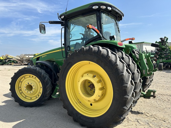 2010 John Deere 8295R - Grossenburg Implement