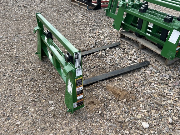 2022 Frontier AP11F - Grossenburg Implement