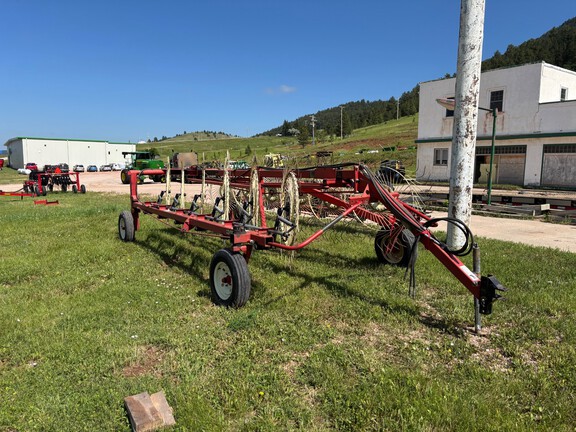 H&S BF12HC - Grossenburg Implement